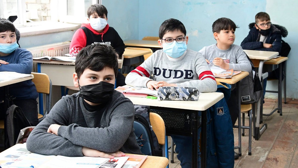 „დისტანციურად სწავლის არანაირი სურვილი არ მაქვს!“ – მოსწავლეები და ...